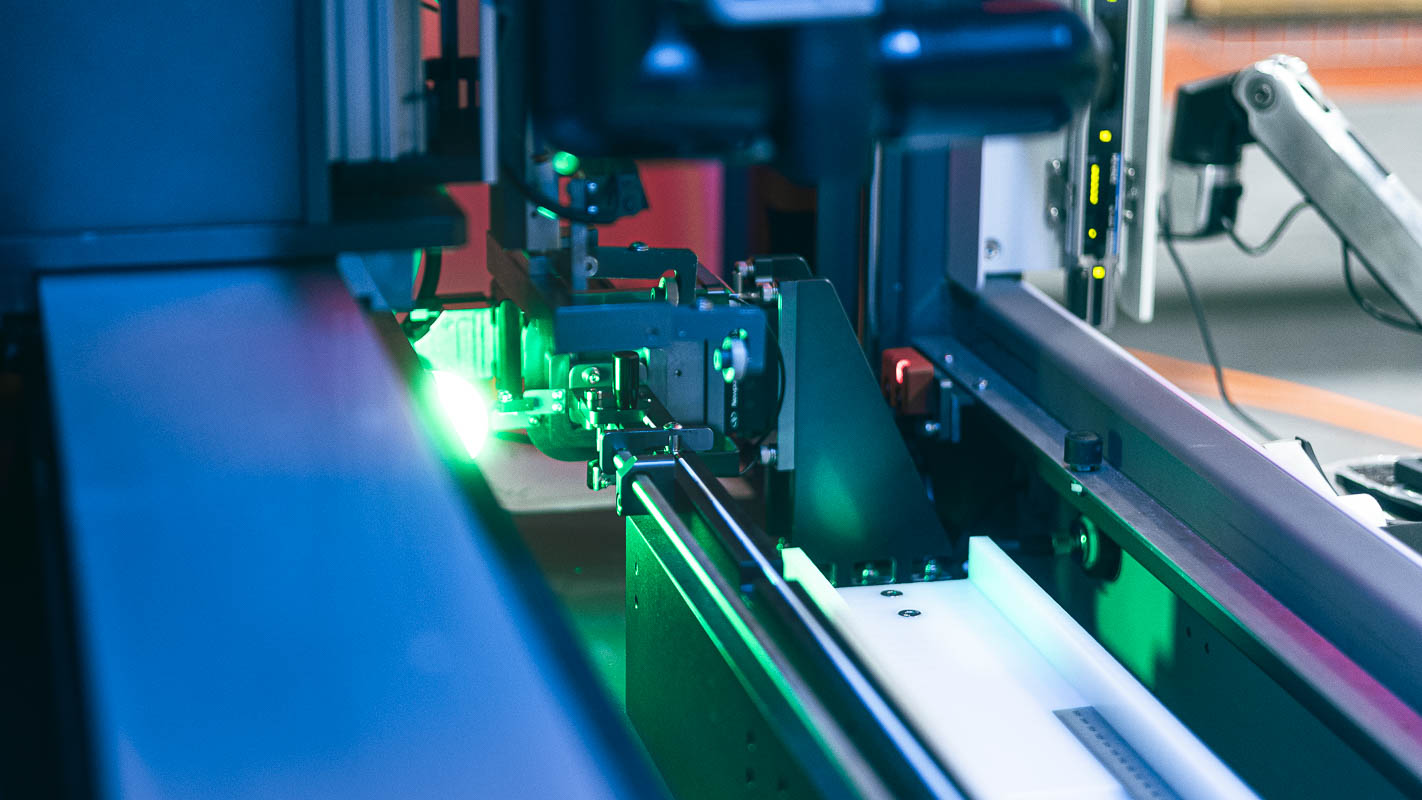 Introducing the UV Laser Marking System for Medical Catheters | CMS Laser